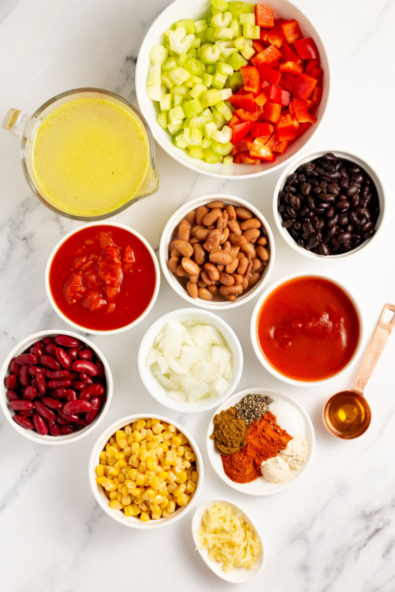 3 Bean Vegetarian Chili (Gluten-Free, Dairy-Free, Vegan) - Healthy ...