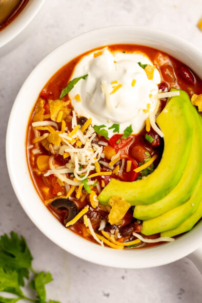 3 Bean Vegetarian Chili (Gluten-Free, Dairy-Free, Vegan) - Healthy ...