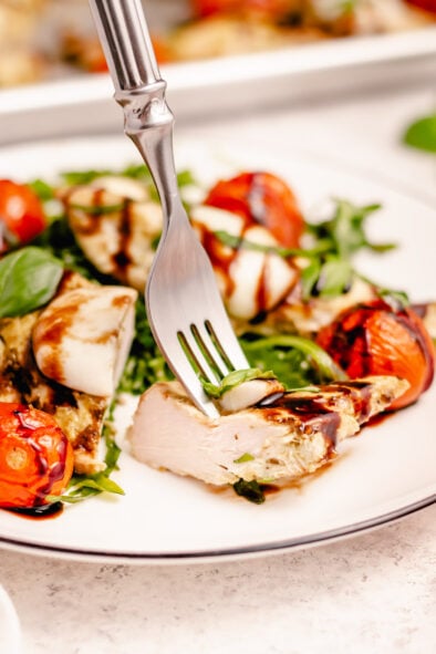 Sheet Pan Caprese Chicken - Healthy Hearty Recipes
